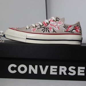 Converse | Shoes | Converse Chuck 7 Tan Leather All Star Low Tops ...